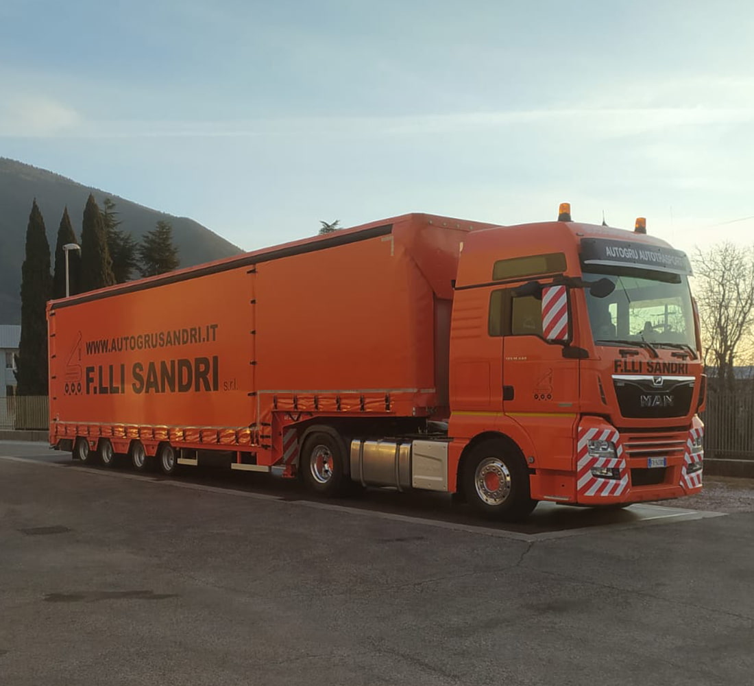 Freight transport | Autogrù Sandri